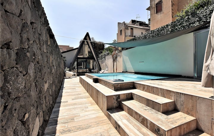 Cozy Home In Catania With Kitchen - Catania