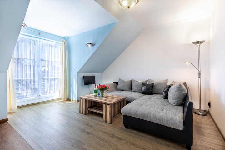 (7) Lisa, 2- Raum Fewo, Loggia, Og - Am Salzhaff