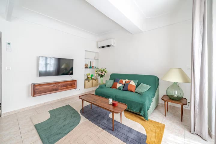 Le Bernardin - T2 Dans Le Vieil Antibes - Antibes