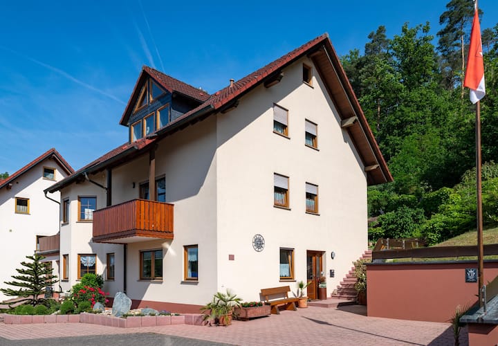 Ferienwohnung Hauk - Großheubach