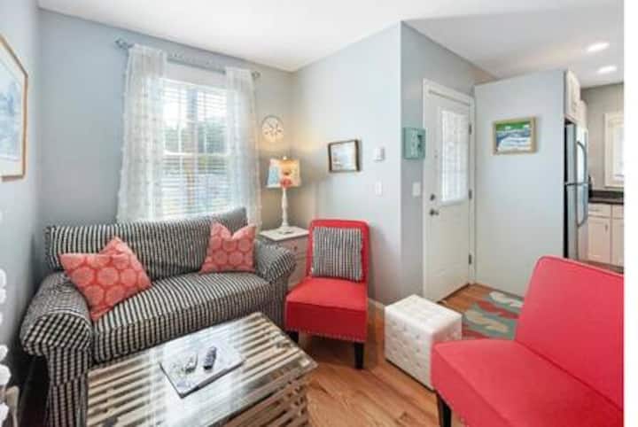 Villetta By The Sea: Cape Neddick Cottage With Poo - Ogunquit, ME