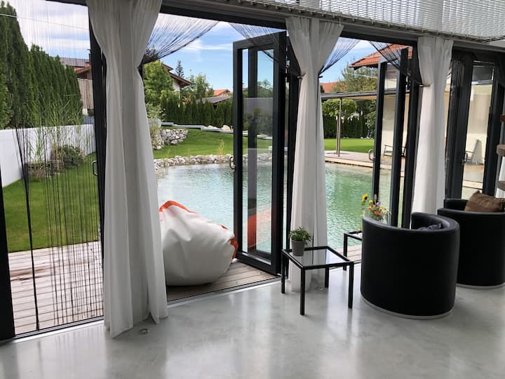 Ferienhaus Poolhaus 72 Qm Für Max. 2 Personen - Chiemsee