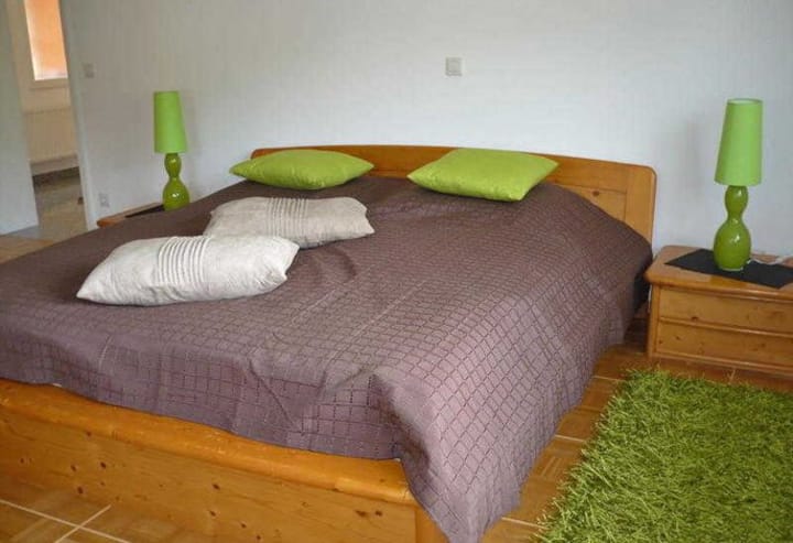 Ferienwohnung Beim Steinmetzmeister Im Quarzwerk - Seeheim-Jugenheim