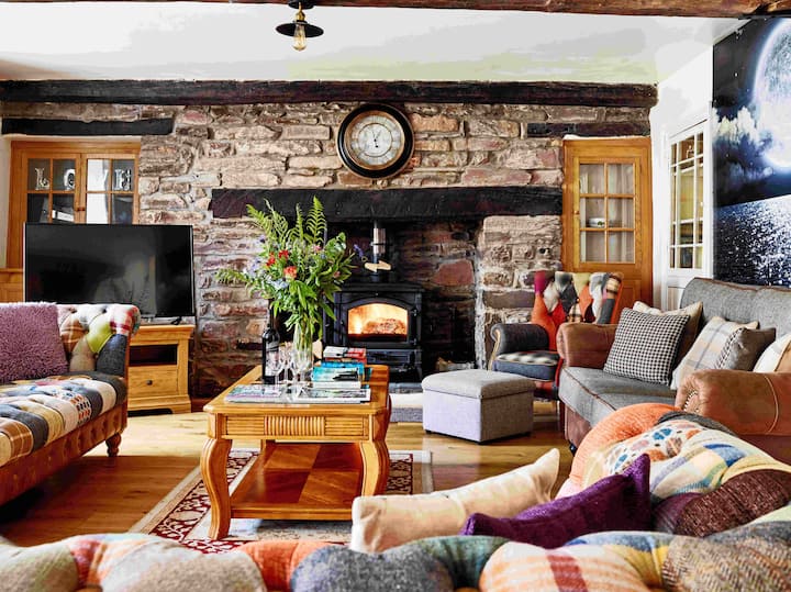 Onnen Fawr Farmhouse - Wales