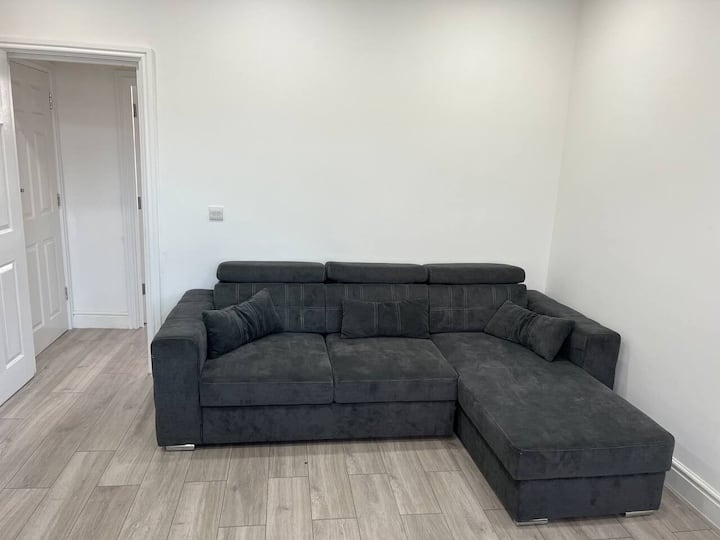 1 Bed Luxury Flat In Ilford Close To Station - 伊爾福德