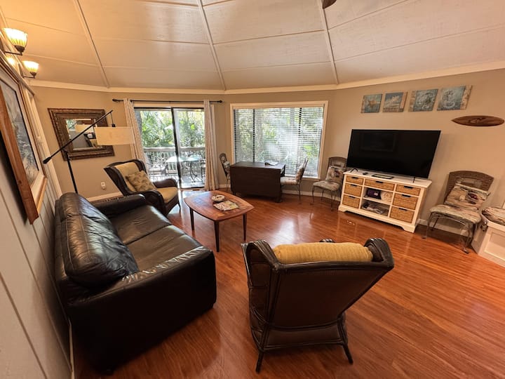 40 Night Heron-2 Bd, Hot Tub, 5 Min Walk To Beach - Hilton Head Island, SC
