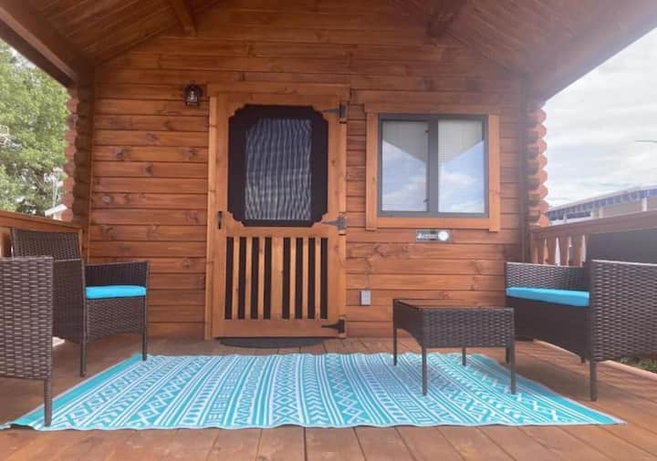 Family + Pet-friendly Cabin W/ Loft | Surf City - Topsail Beach, NC