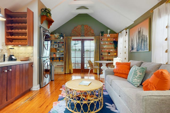 1br Colorful Cottage W/full Kitchen - Dogs Ok - Key West, FL