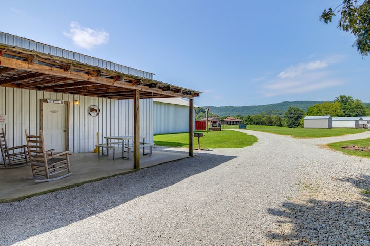 Outdoorsy Huntsville Getaway: Atv Authorized Route - Huntsville, TN