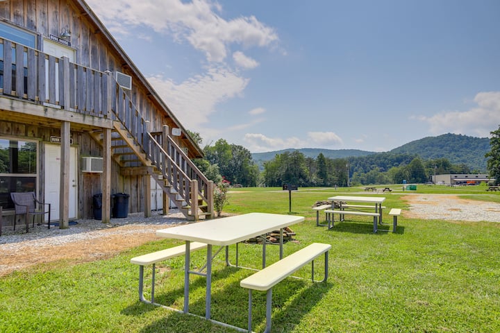 Lovely Huntsville Hideaway: Atv Authorized Route - Huntsville, TN