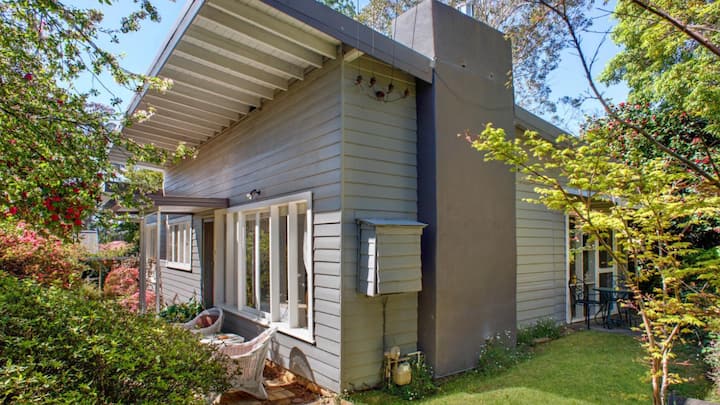 Crabapple Southside Mountain Cottage Pet Friendly - Wentworth Falls
