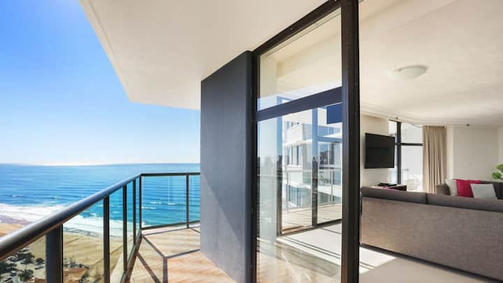 32d Peninsula - Surfers Paradise