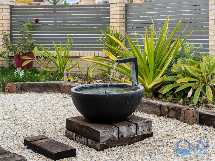 Hot Spot On Hackett In Mandurah - Mandurah