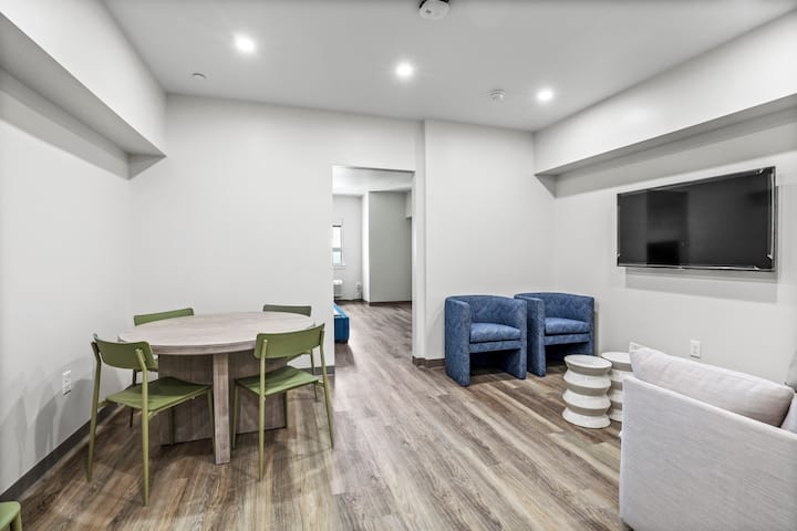 Seaport Suites - Classic King - Wildwood, NJ
