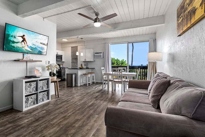 Kona Mansions#105 1st Floor, Remodeled Unit W/ocea - Kailua-Kona, HI