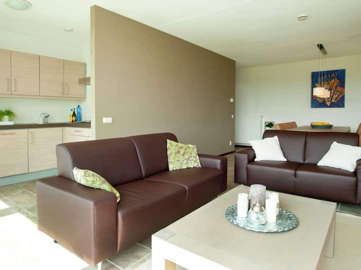 ÉVasion Du Lac Avec La Queue Qui Remue - Roermond