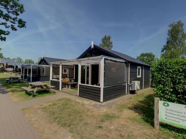 Lodge De Tente Avec Terrasse Couverte - Staphorst