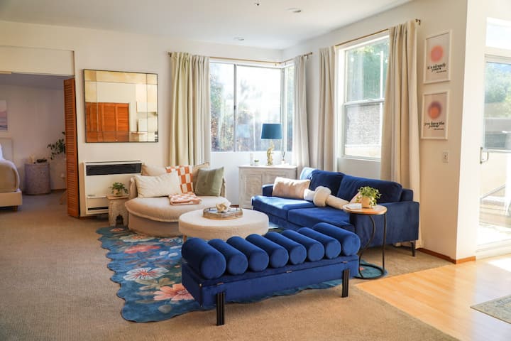 Tranquil, Private & Spacious Mountain Nest - Agoura Hills, CA