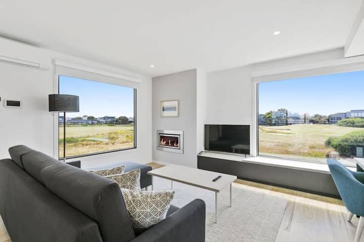 The Fairway Club 17 - オーストラリア トーキー