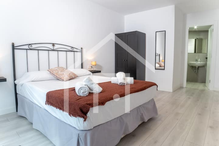 Apartamento Verso 47 - Centro Con Parking - Oviedo