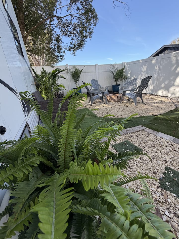 “Charming Rv Getaway – Close To Everything! - Spring Hill, FL