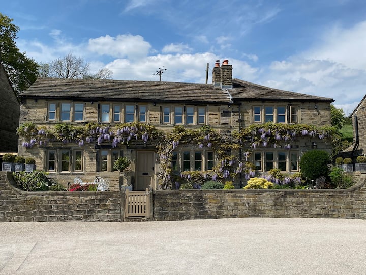 Woodlea Cottage - Huddersfield