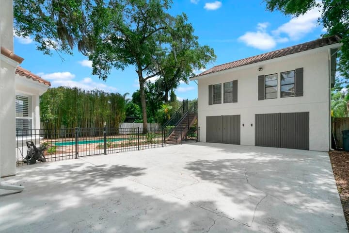 Large 1br/1bth Guest-house With Full Kitchen W&d - Maitland, FL