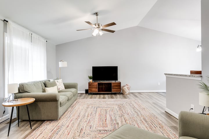 Newly Built 3 Bedroom Home Near Downtown! - Colonial Beach, VA
