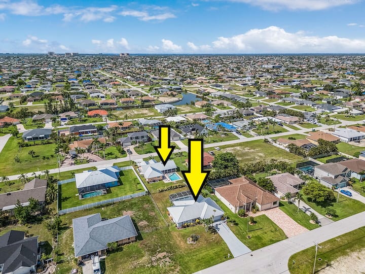 Heated Pools And Sleeps 12! - Blissful Bond - Cape Coral, FL
