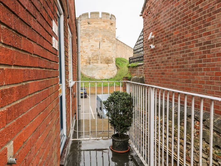 Grayz Studio - University of Lincoln