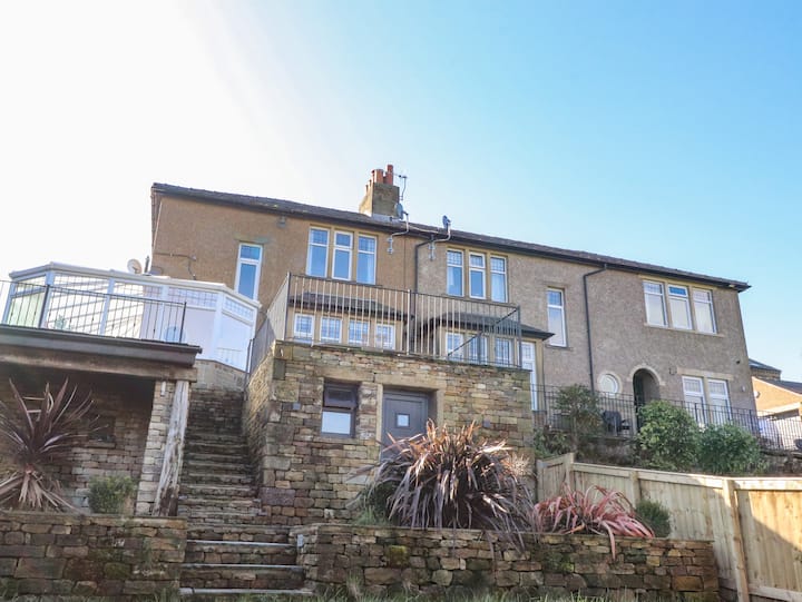 Farnhill View - Skipton