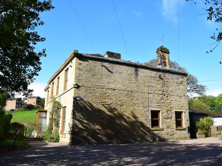The Old Post Office At Holmfirth - Holmfirth