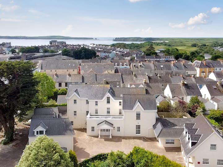 Hideaway House At The Hideaway - Tenby