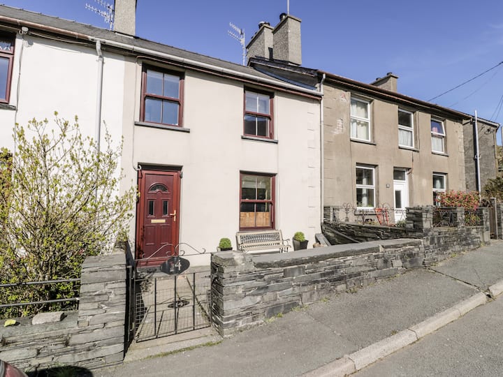 Miners Cottage - Penrhyndeudraeth