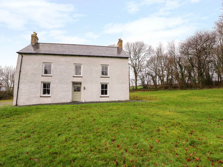 Llwyncadfor Farm - Ceredigion