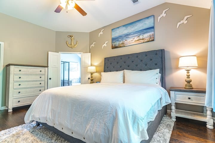Spacious 4br East Montgomery Home | King Beds - Montgomery, AL