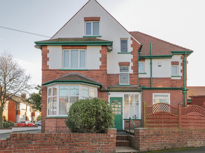 Hillcrest - Scarborough