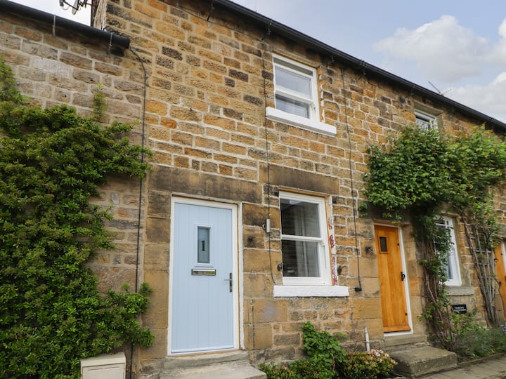 Old Stone Cottage - Pateley Bridge