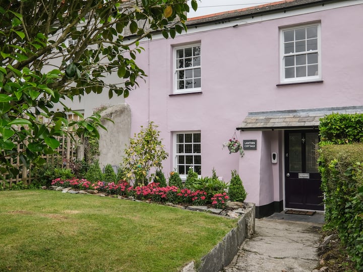 Lantern Cottage - St Austell