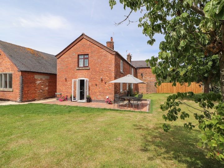 Hill Farm - Nantwich