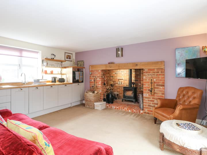 Willow Cottage - Winterton-on-Sea