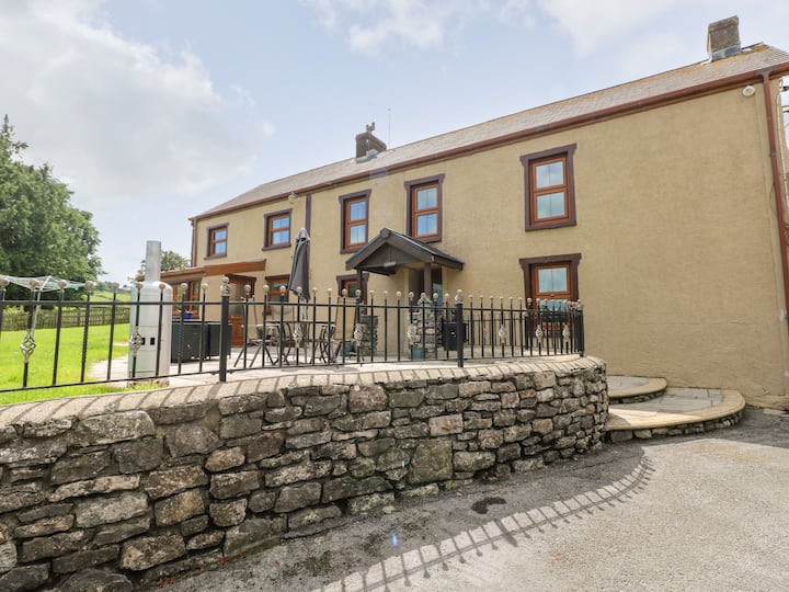 Pant Teg Farm - Carmarthen