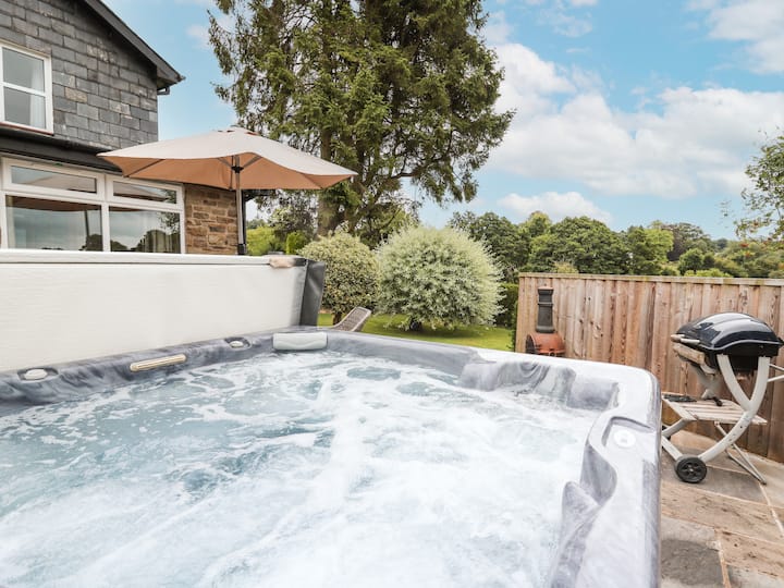 Holly Farm Cottage - Builth Wells