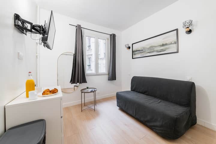 Studio Sacre Cœur Metro Anvers - Paris 9 -2p - Paris