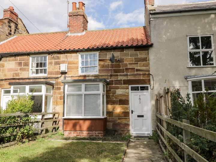 Driftwood Cottage - Runswick Bay