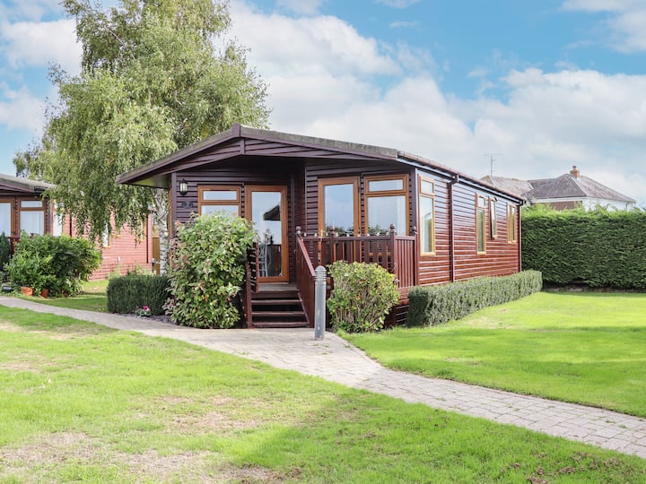 Lodge Two, Country View Park - Faversham