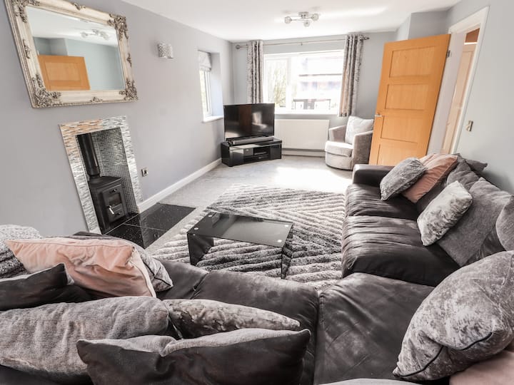 Nant House - Wrexham