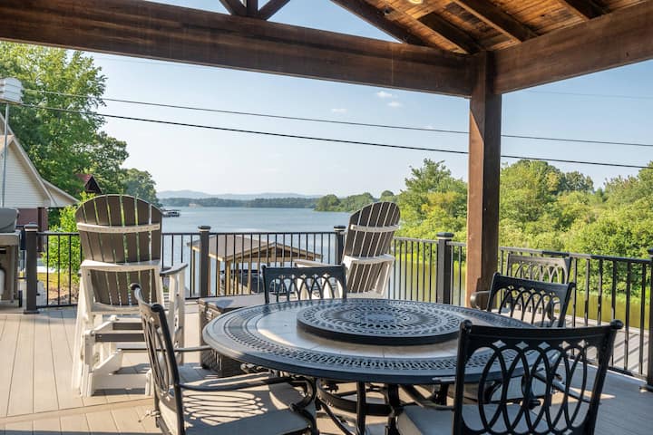 Lake Hamilton Retreat With Dock, Pergola & Views! - Lake Hamilton, AR