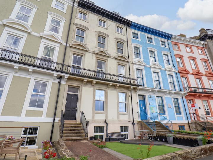 Royal View - Robin Hood's Bay