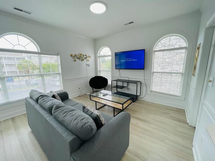 Nice And Cozy 1br Condo At Magnolia Place - Myrtle Beach, SC